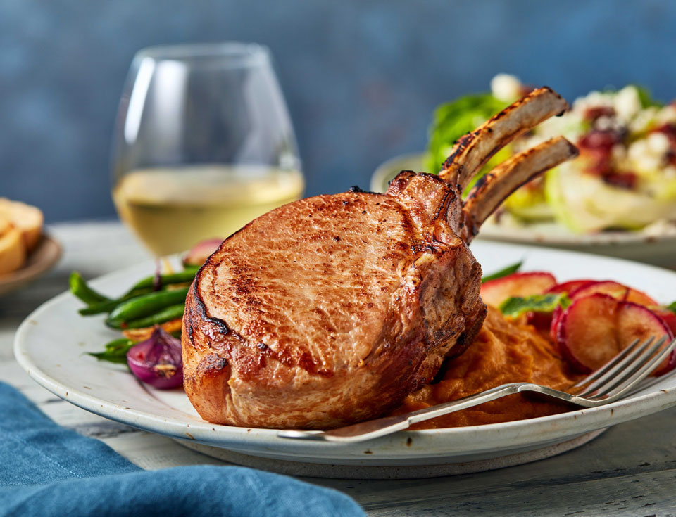 Angus Beef & Natural Pork Products | Creekstone Farms